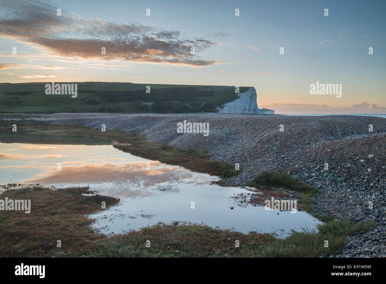 Beautiful sunrise landscape of Seven Sisters cliffs landmark on English ...