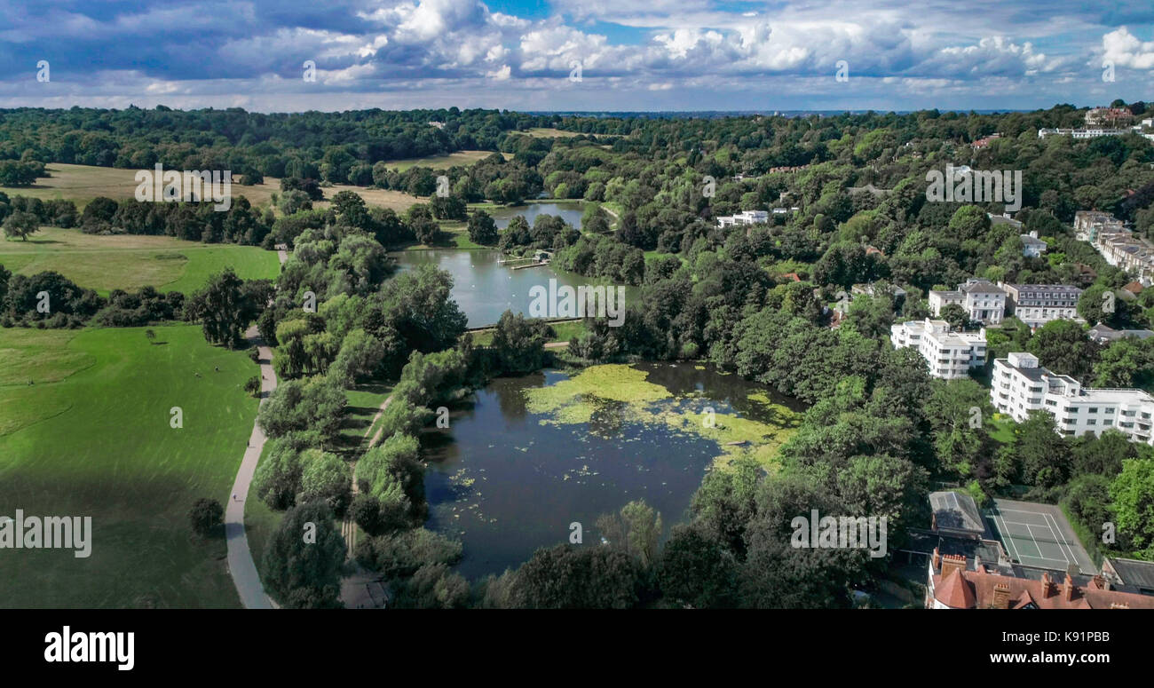 Drone footage of ponds hi-res stock photography and images - Alamy