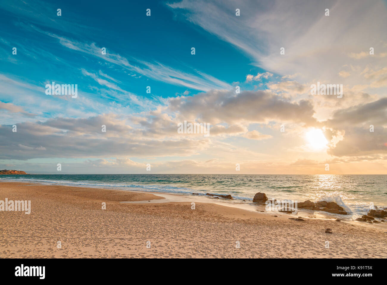 Australian sunset beach scene hi-res stock photography and images - Alamy
