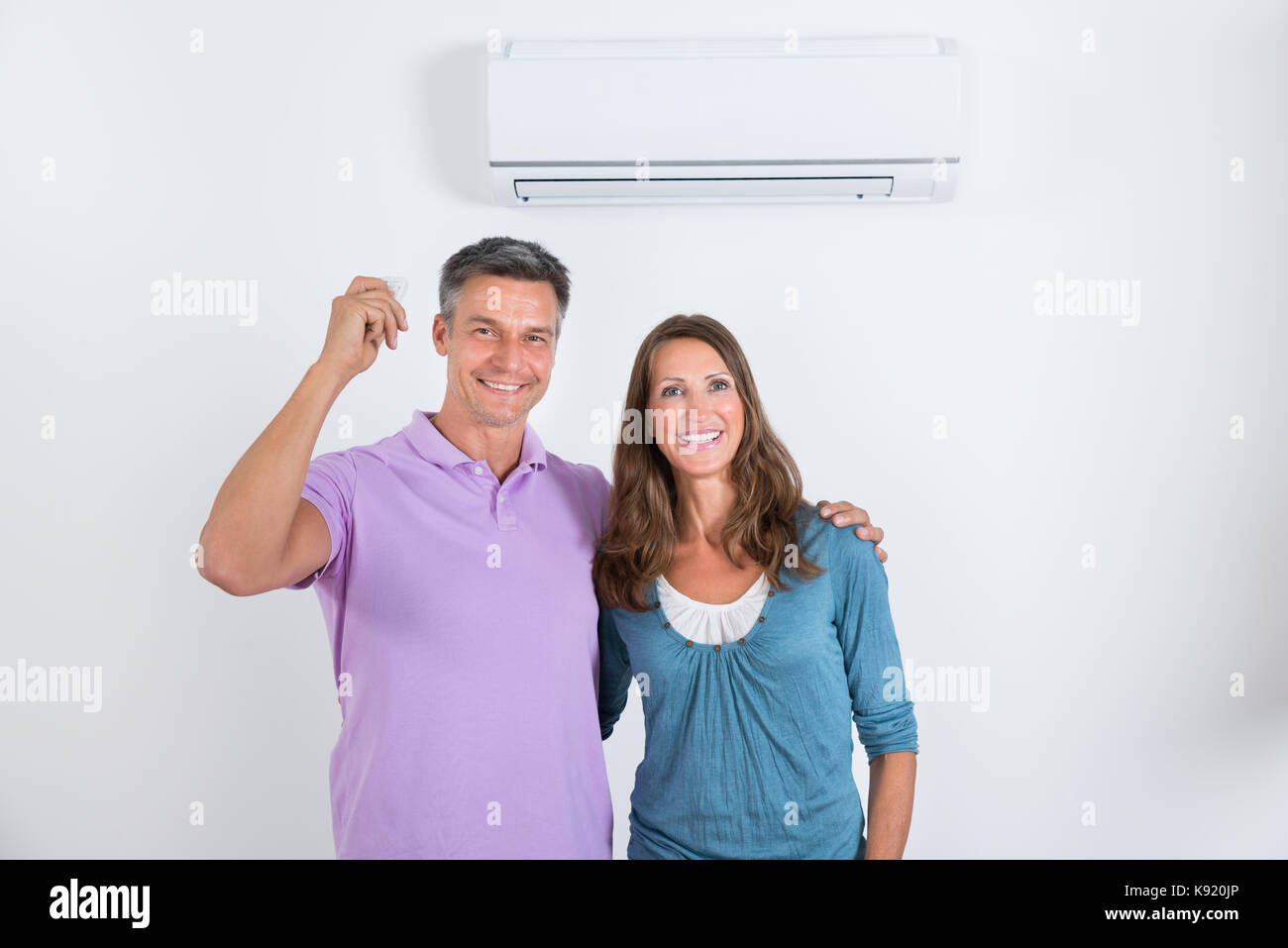 Standing in the air hi-res stock photography and images - Alamy