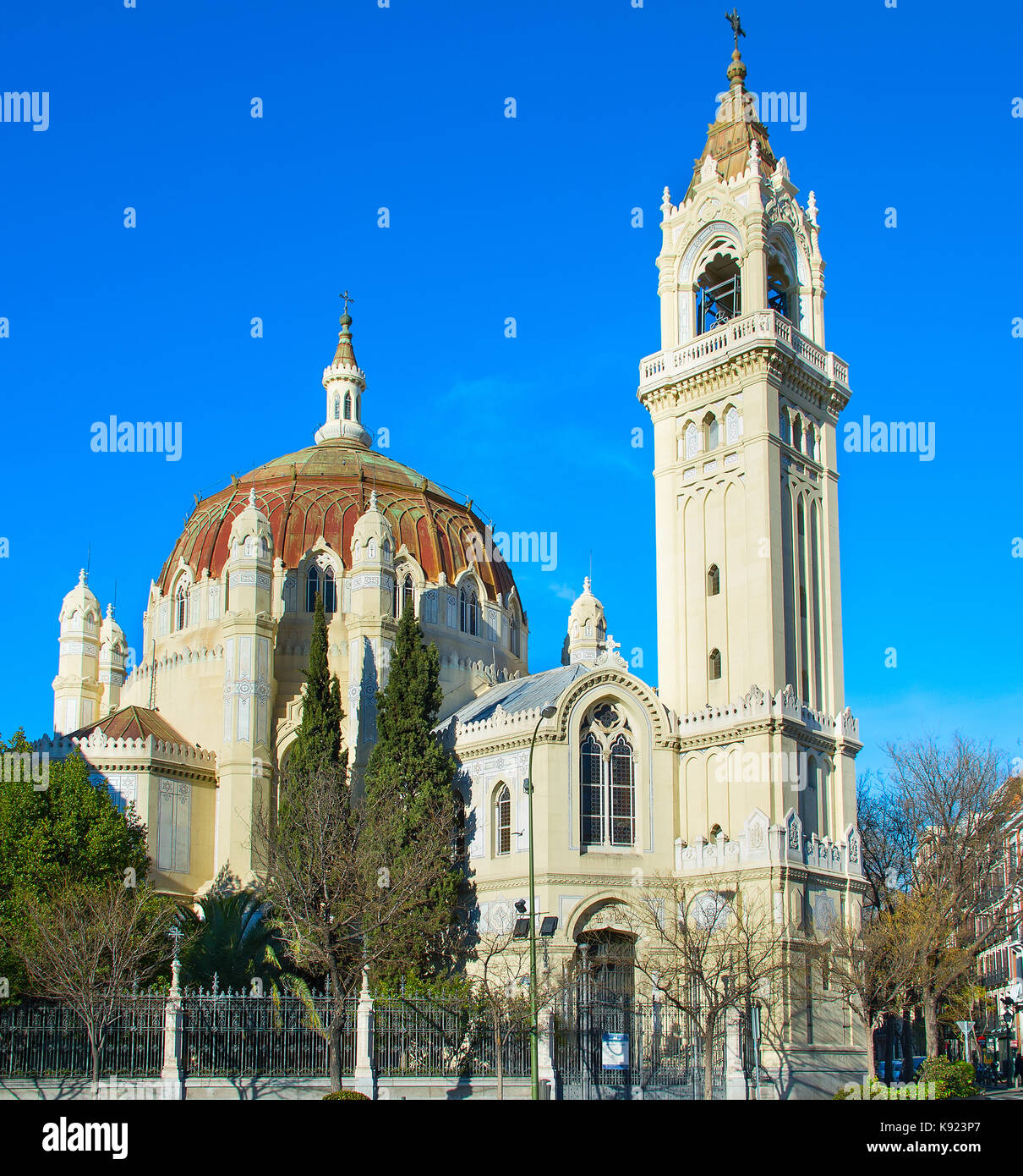 Saint benito church hi-res stock photography and images - Alamy