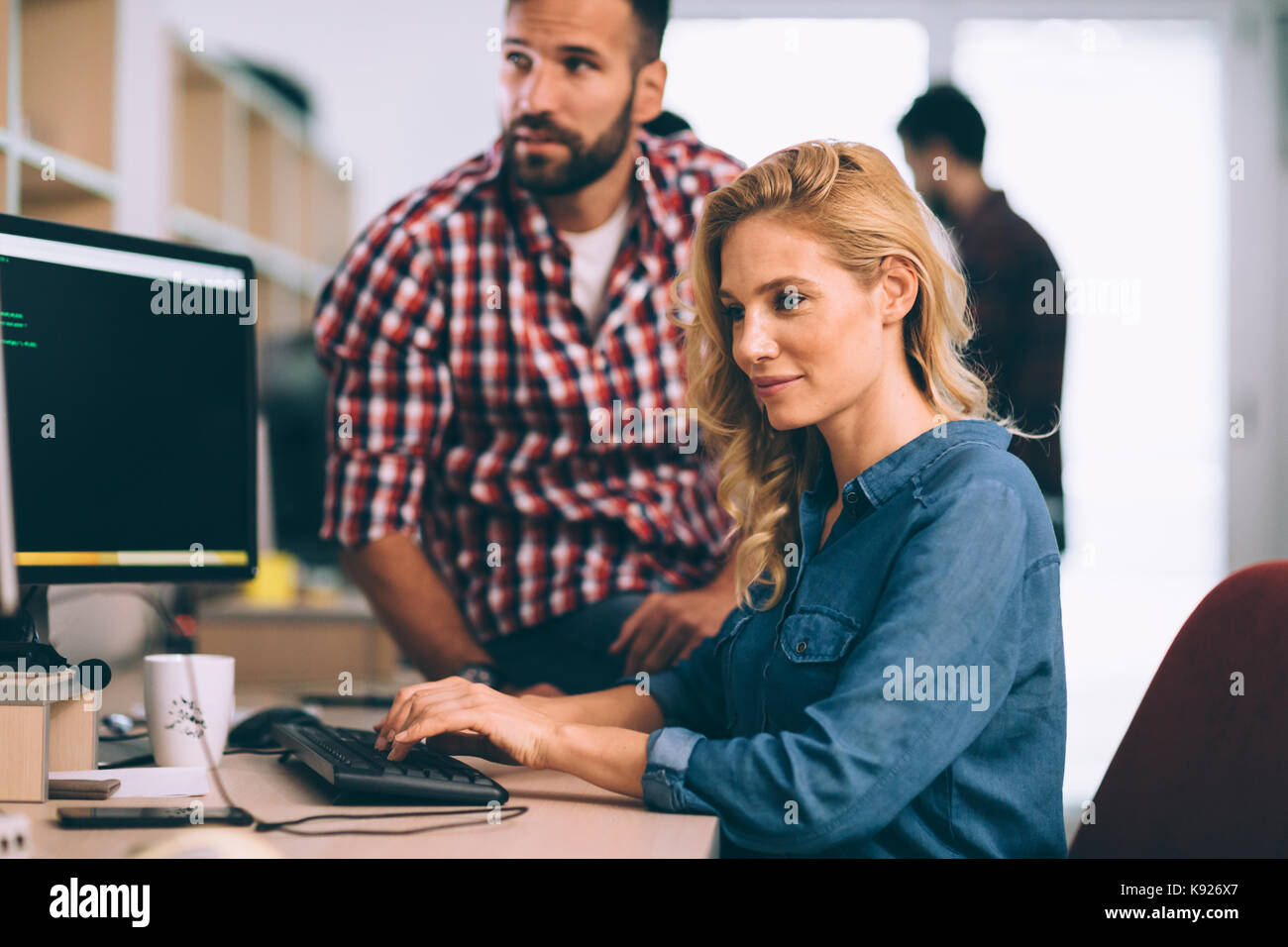 Software engineer hi-res stock photography and images - Alamy