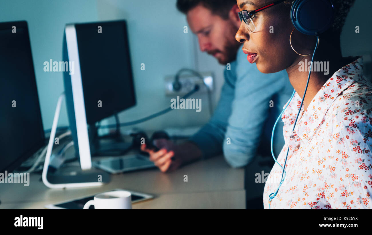 Software engineer hi-res stock photography and images - Alamy