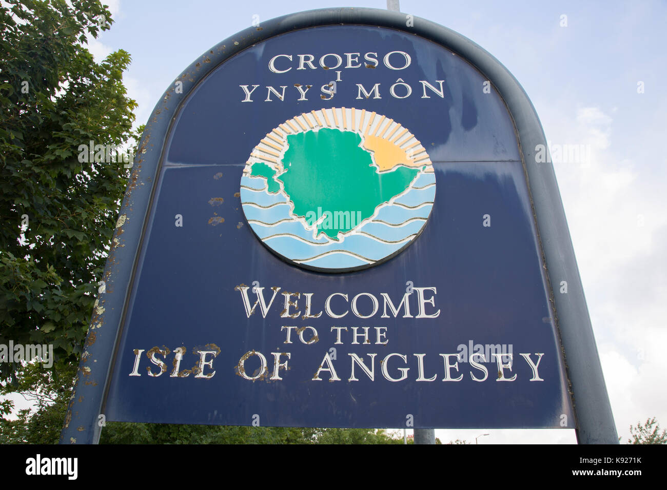 Welcome to Anglesey Sign, Wales; UK Stock Photo - Alamy