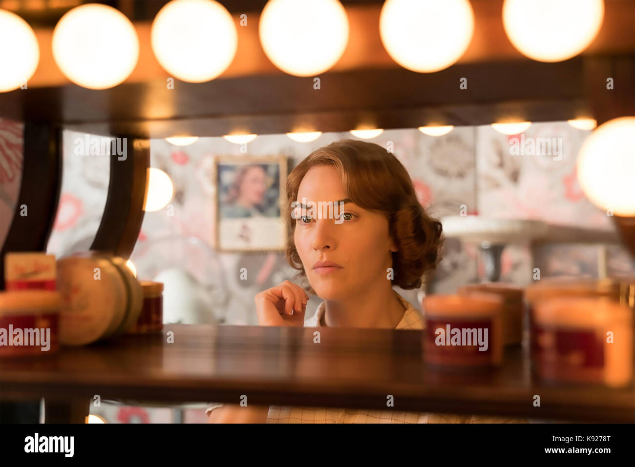 WONDER WHEEL 2017 Amazon Studios film with Kate Winslet Stock Photo - Alamy