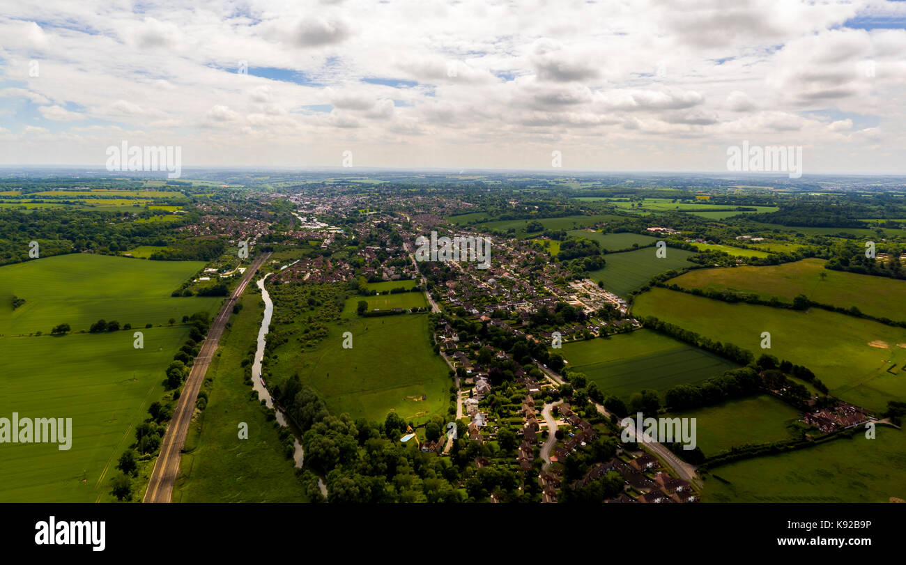 Luton aerial hi-res stock photography and images - Alamy