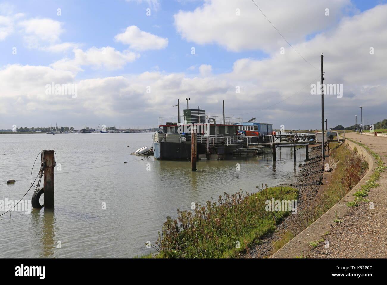River crouch hi-res stock photography and images - Alamy