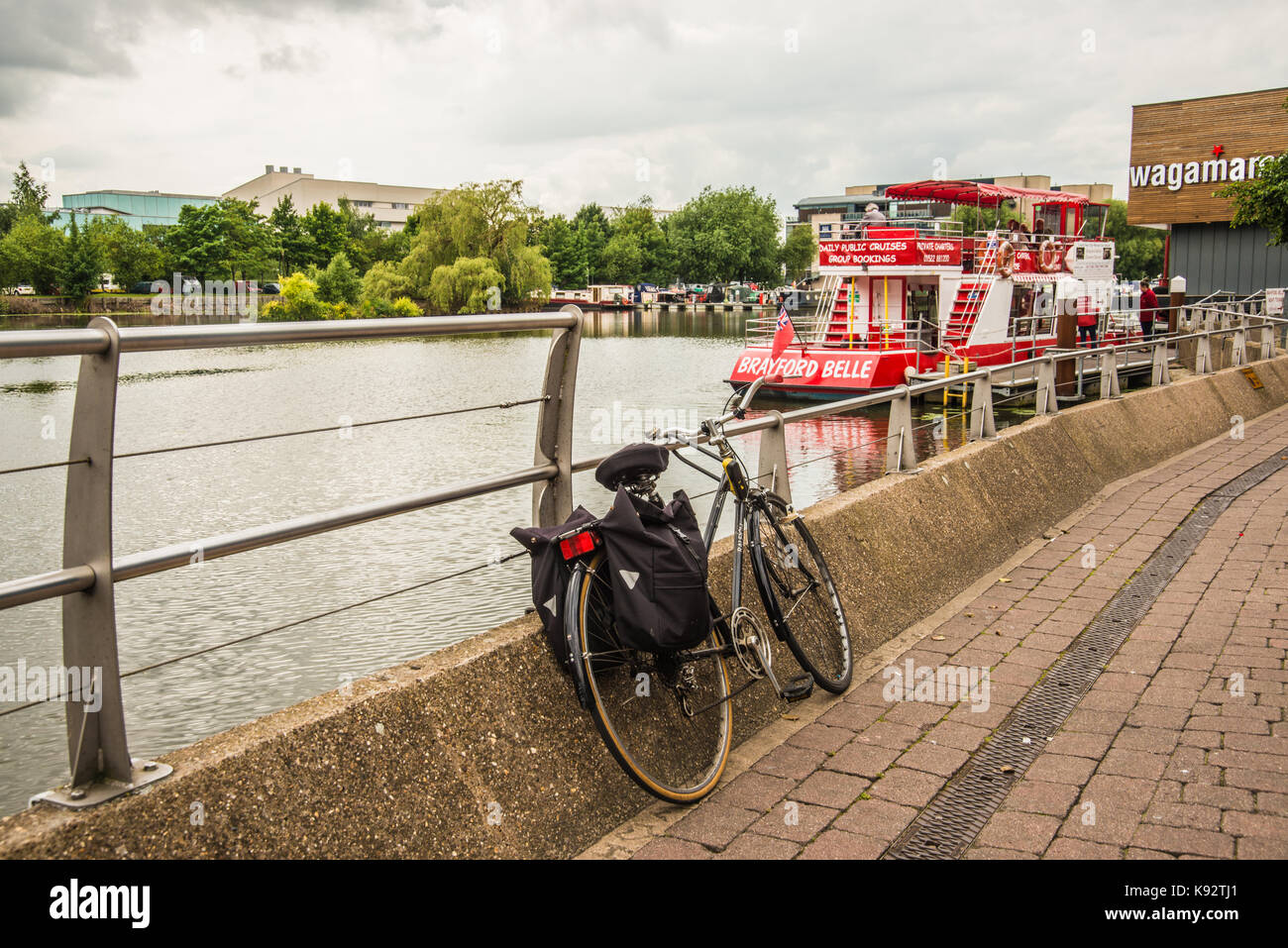 Saf saf river hi-res stock photography and images - Alamy