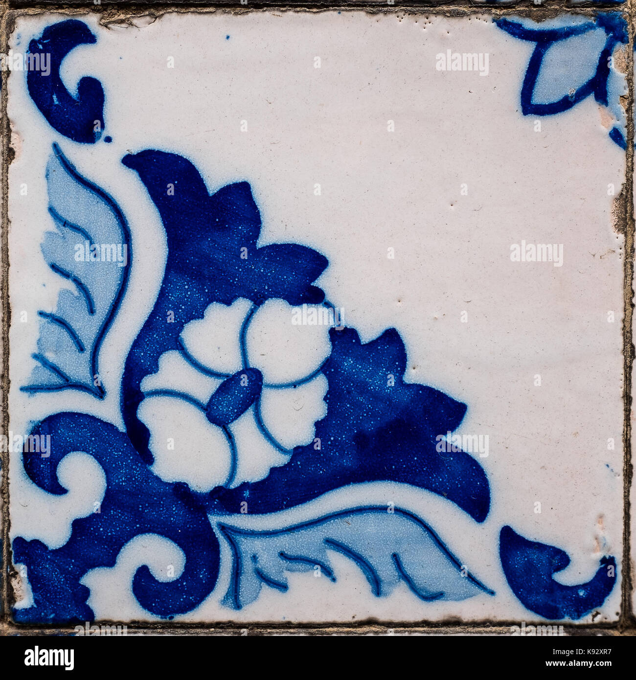 Captures of real Portuguese tiles while I walk along the streets of ...