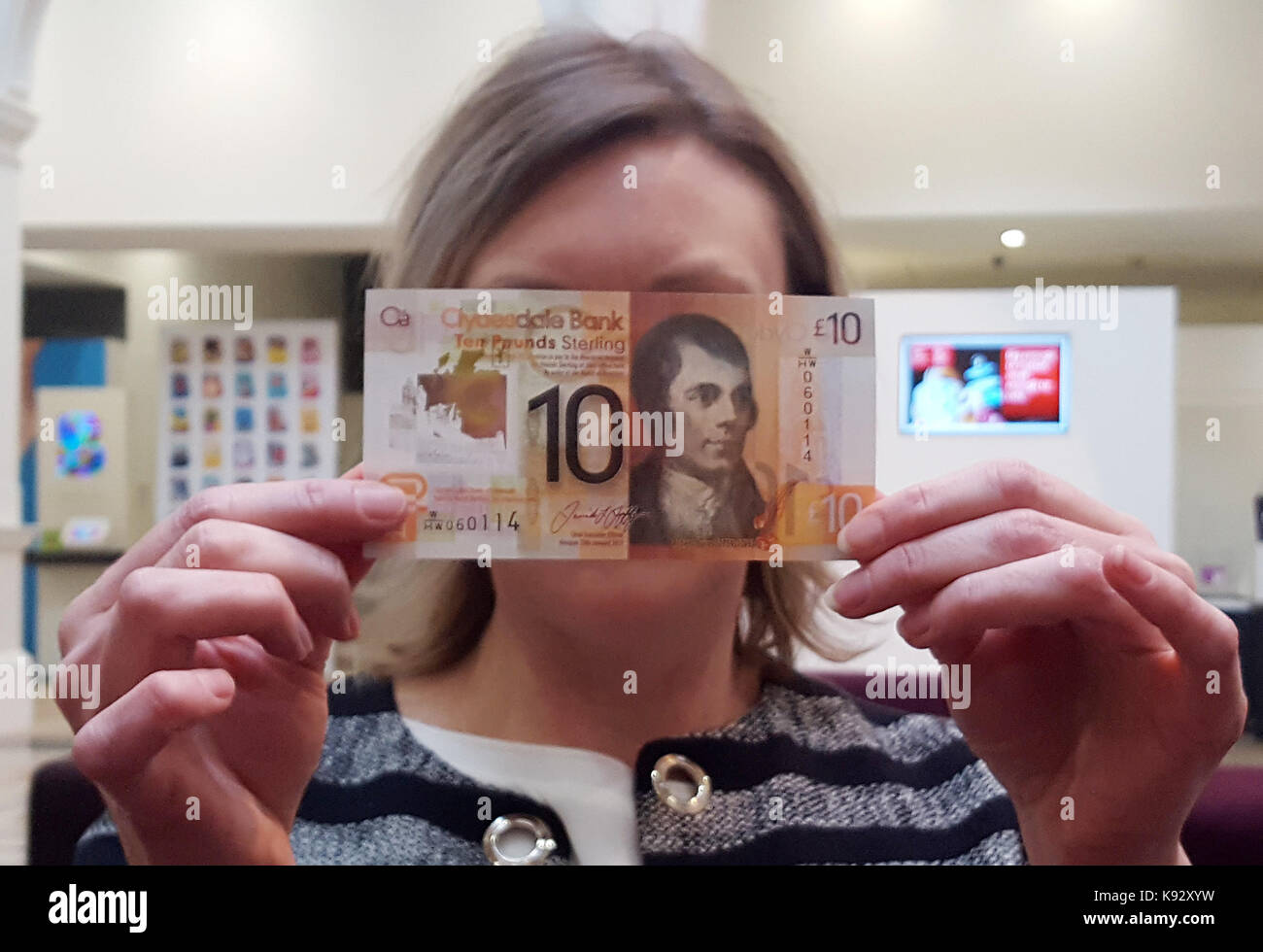 A view of the Clydesdale Bank Scottish £10 polymer note Stock Photo - Alamy