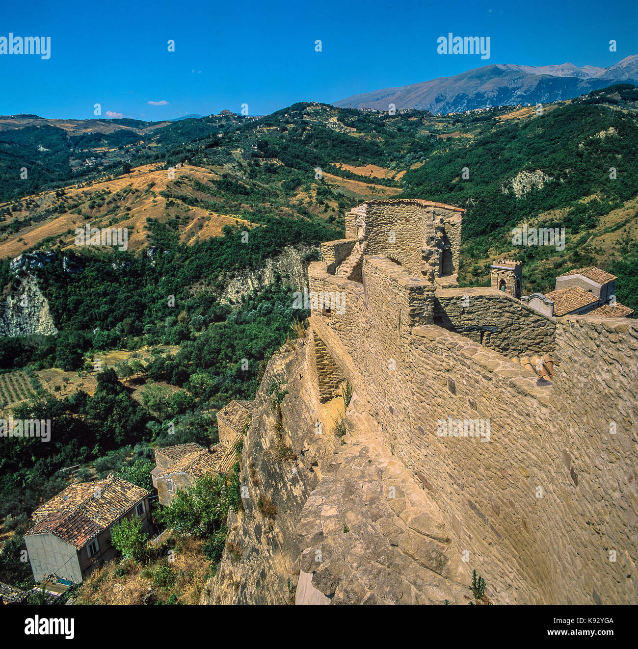 Italy Abruzzo Roccascalegna The castle Stock Photo - Alamy