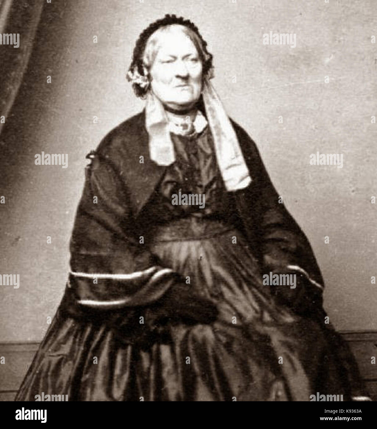 Lilly maxwell hi-res stock photography and images - Alamy