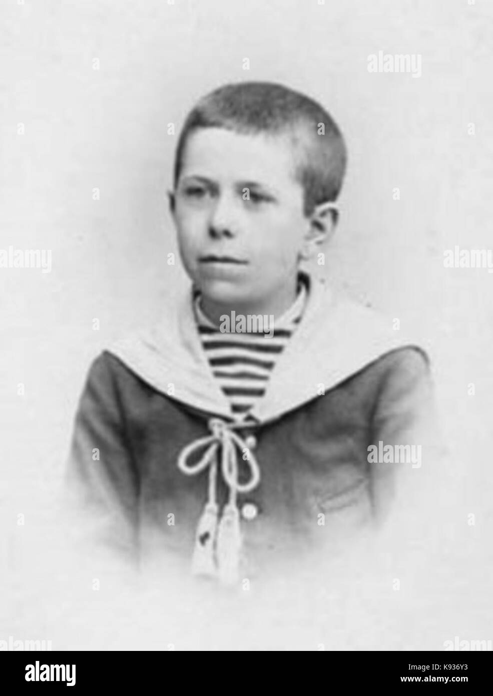 Louis Hemon portrait par J. Villard Stock Photo - Alamy