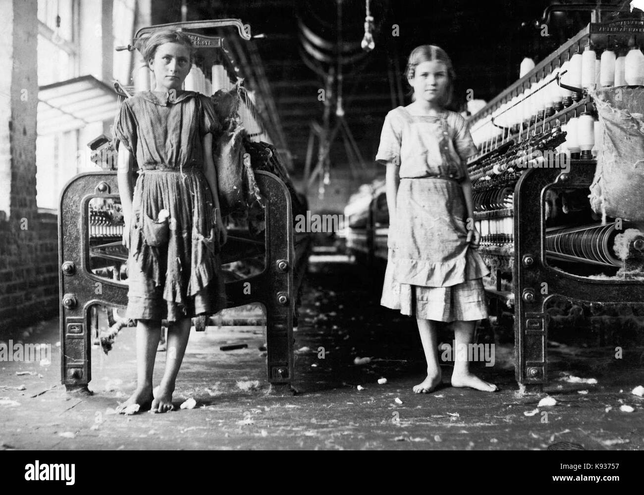 Cotton spinners hi-res stock photography and images - Alamy