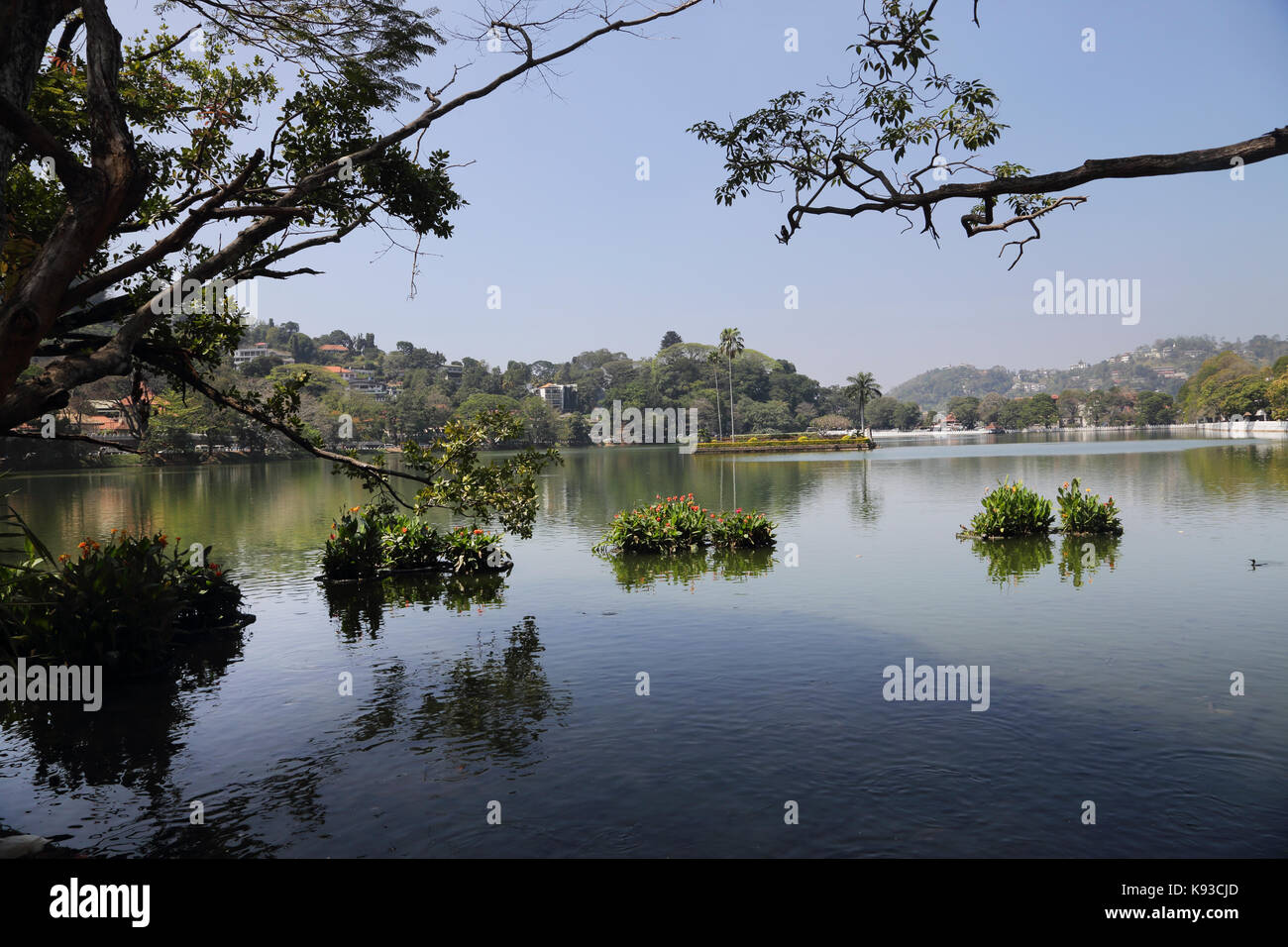 Kandy lake hi-res stock photography and images - Alamy