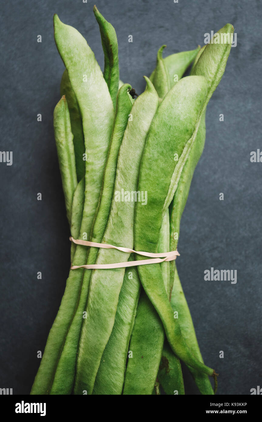 Runner beans hi-res stock photography and images - Alamy
