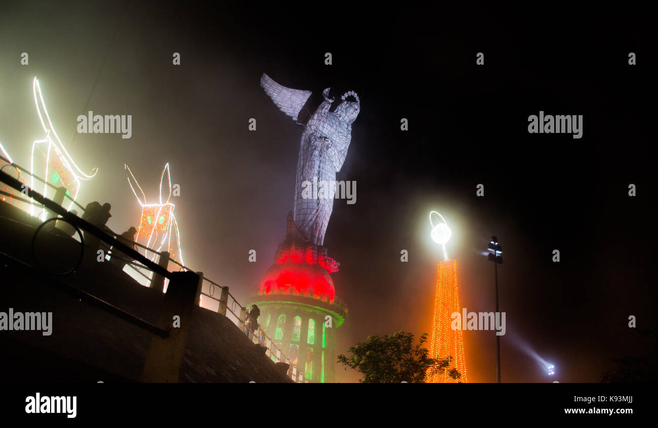 Virgen Del Panecillo Quito Ecuador Statue Landmarks