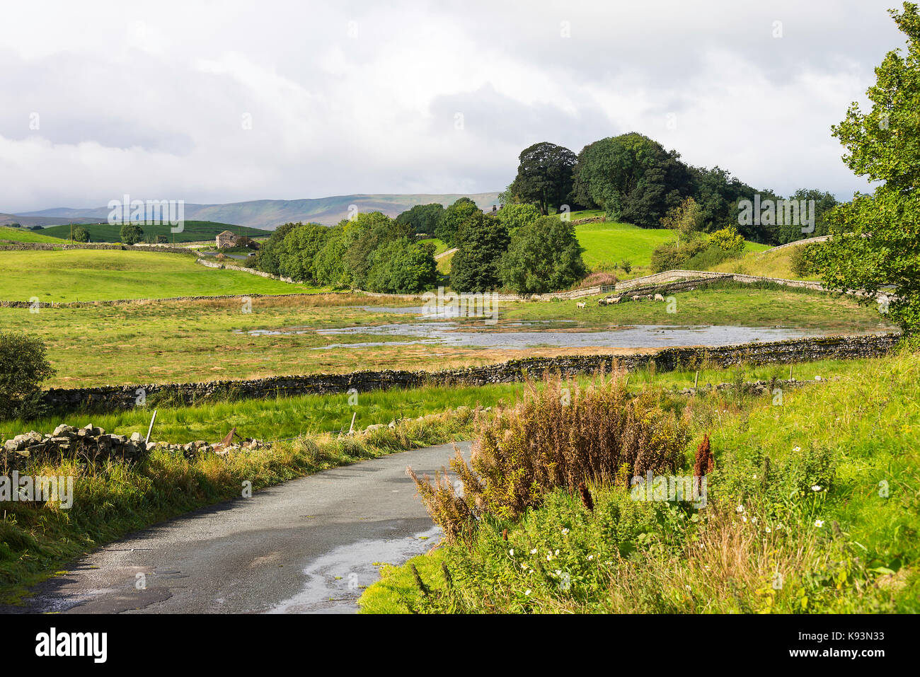 Burtersett yorkshire hi-res stock photography and images - Alamy