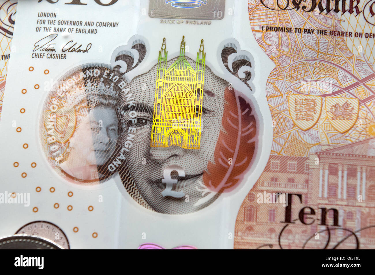 Ten pound note cut out hi-res stock photography and images - Alamy