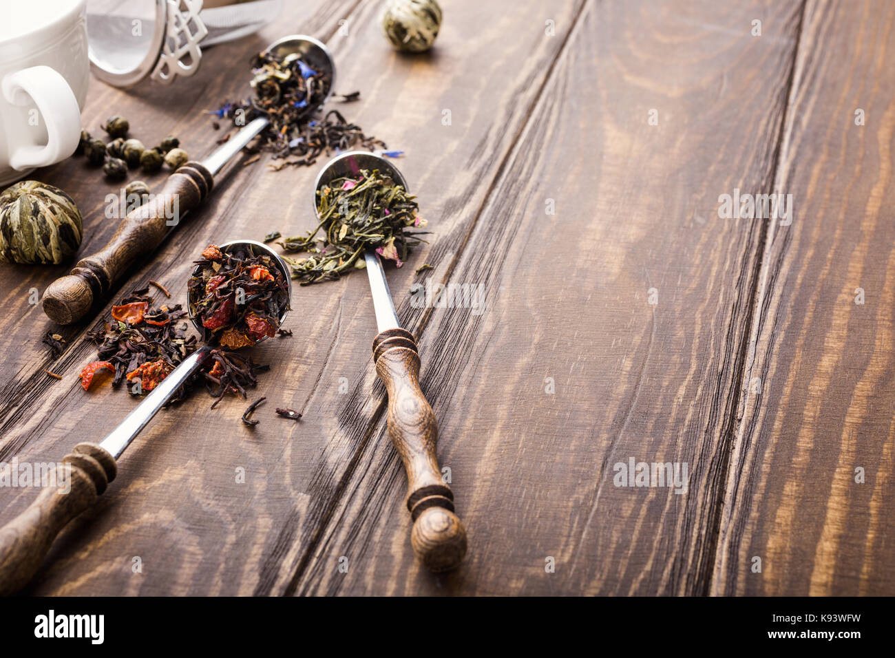 Background with different types of tea leaves Stock Photo - Alamy