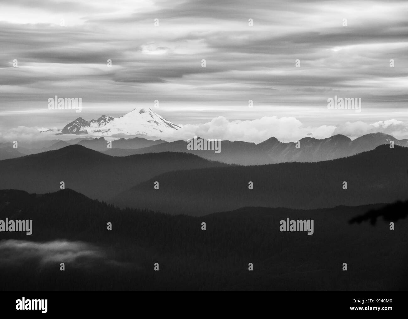 A view of Mt. Baker from Mt Pilchuck Stock Photo - Alamy