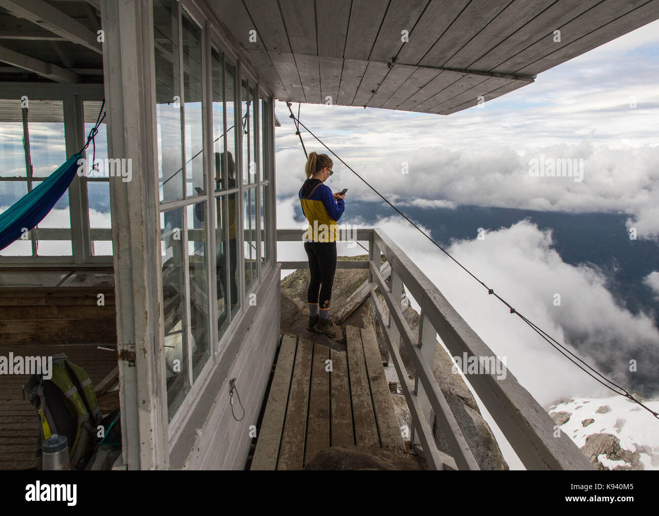 The view from atop Mt Pilchuck Fire Lookout Stock Photo - Alamy