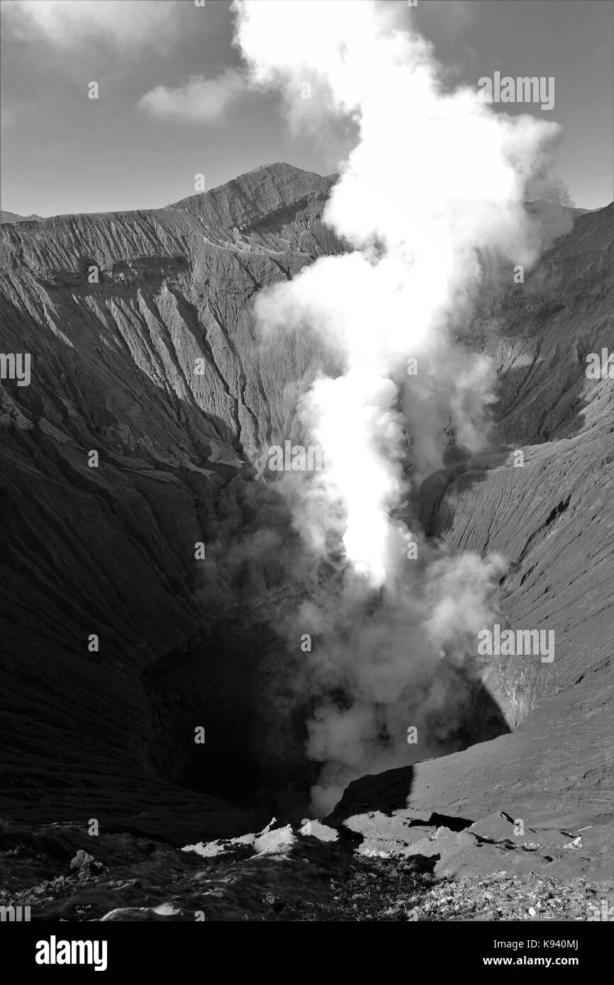 Bromo crater hi-res stock photography and images - Alamy