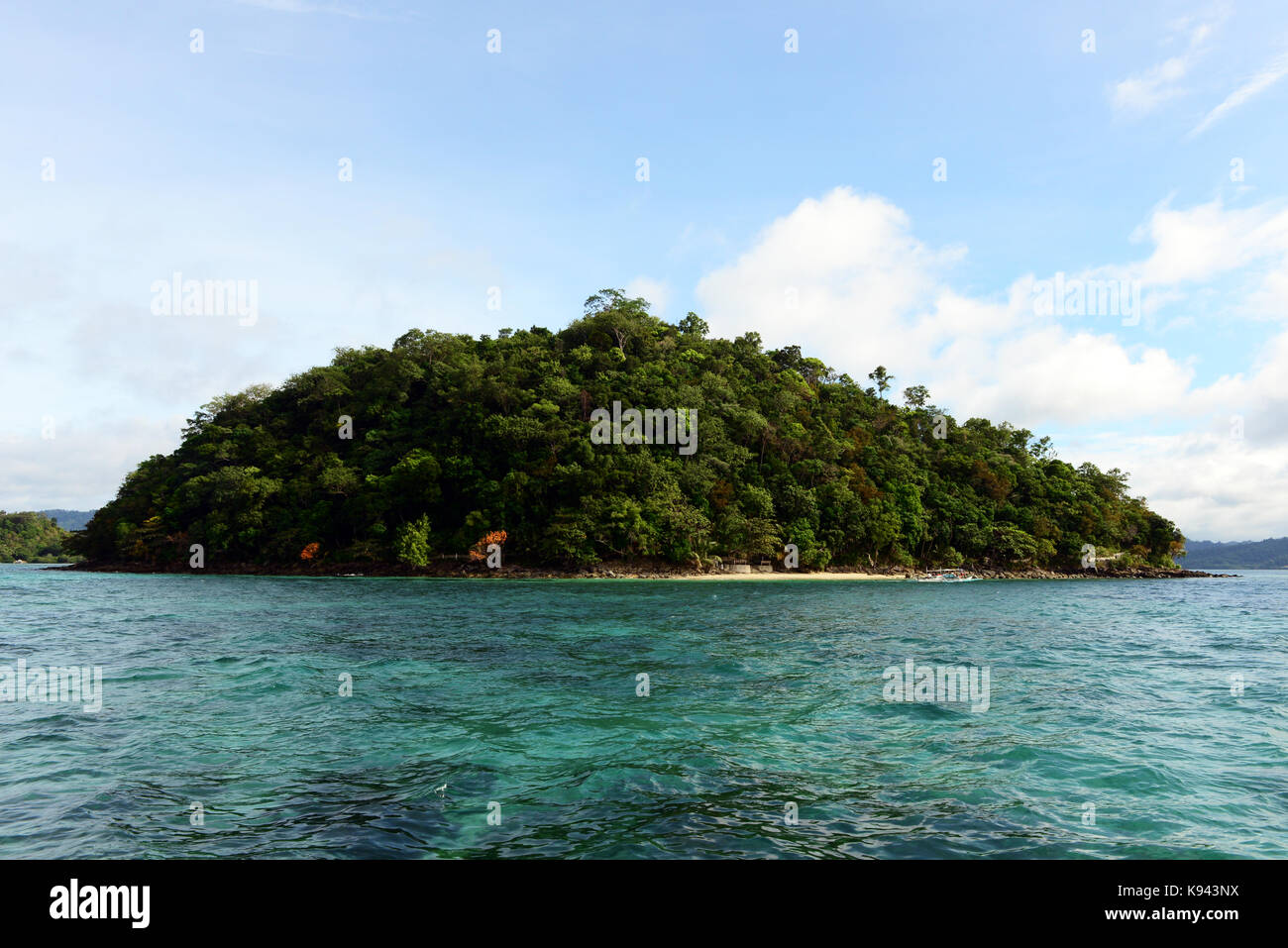 Luzon island philippines port hi-res stock photography and images - Alamy