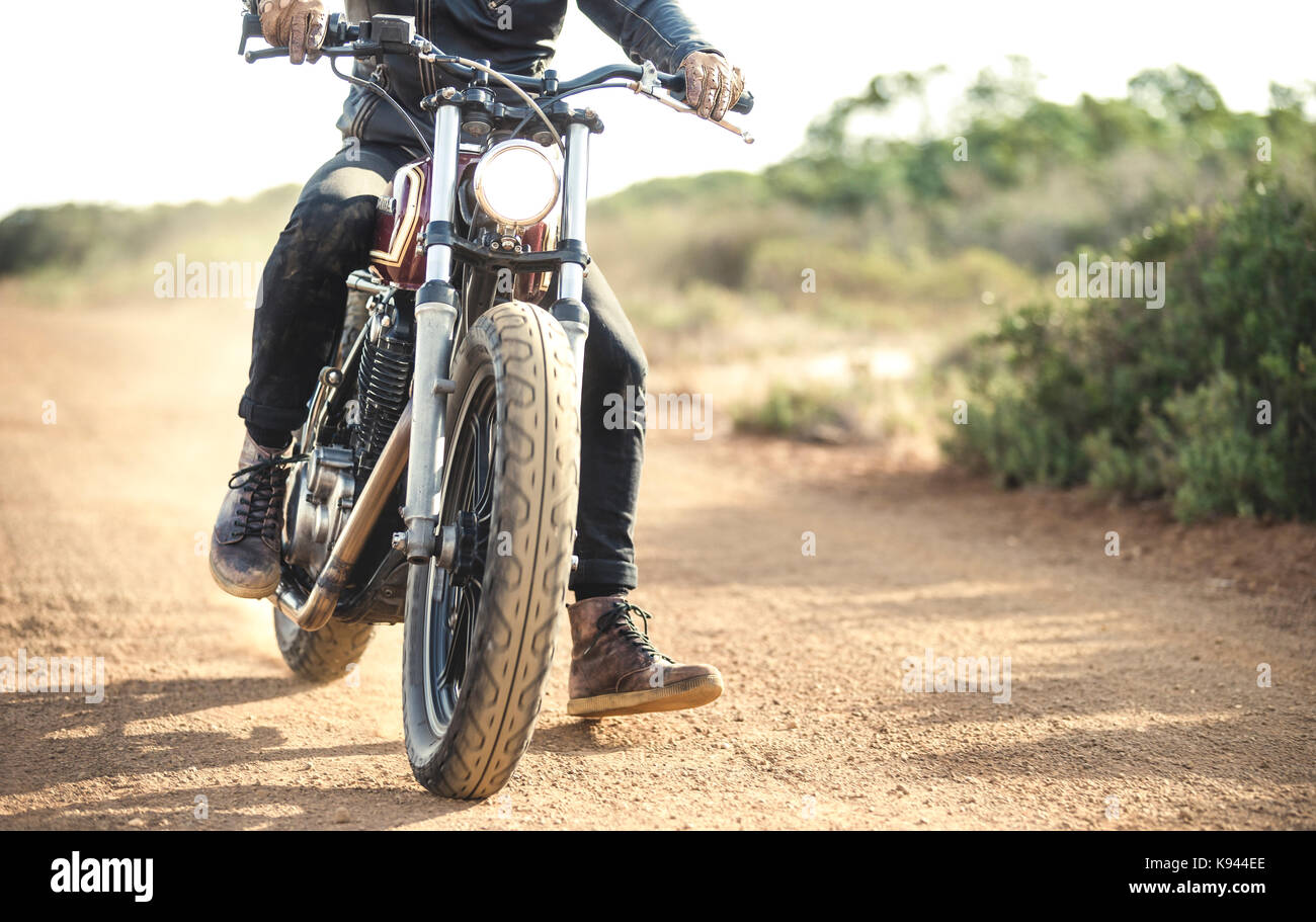 Low Riding Cafe Racer