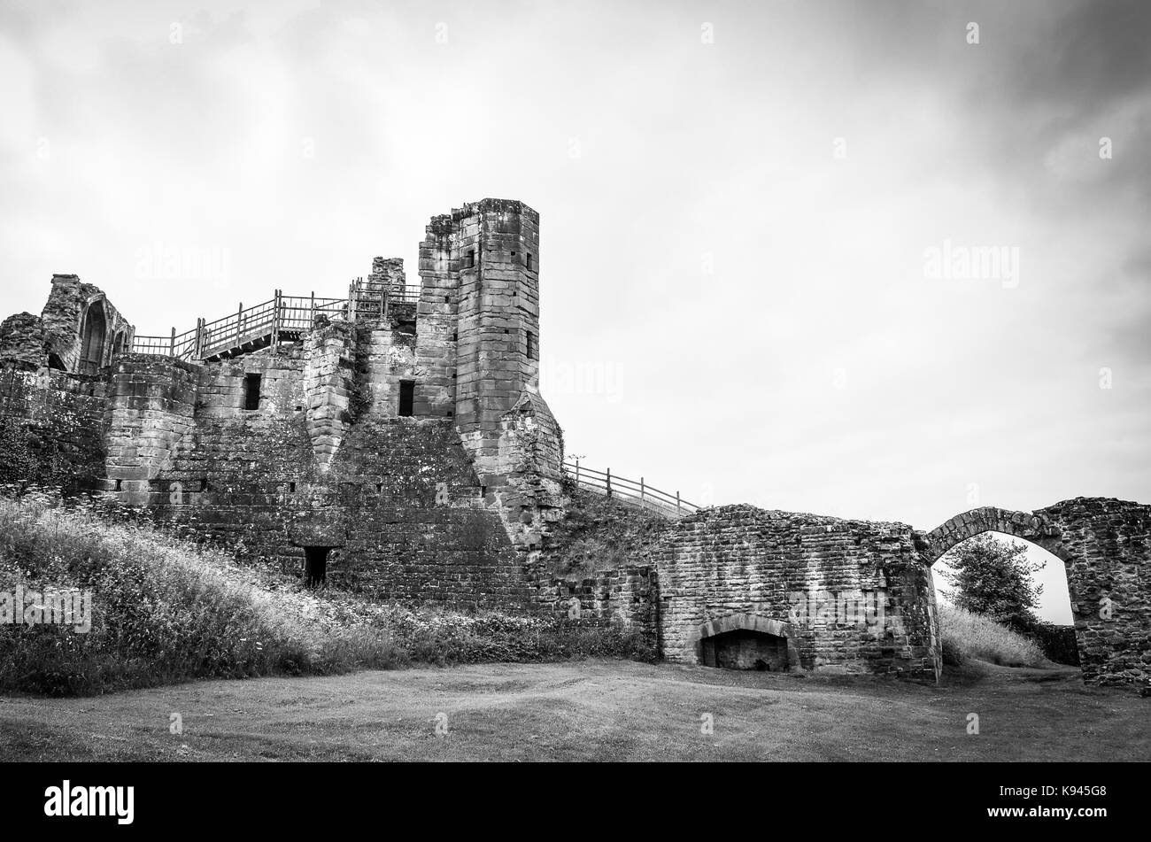 Exterior view of medieval keep of Kenilworth Castle, Warwickshire Stock ...