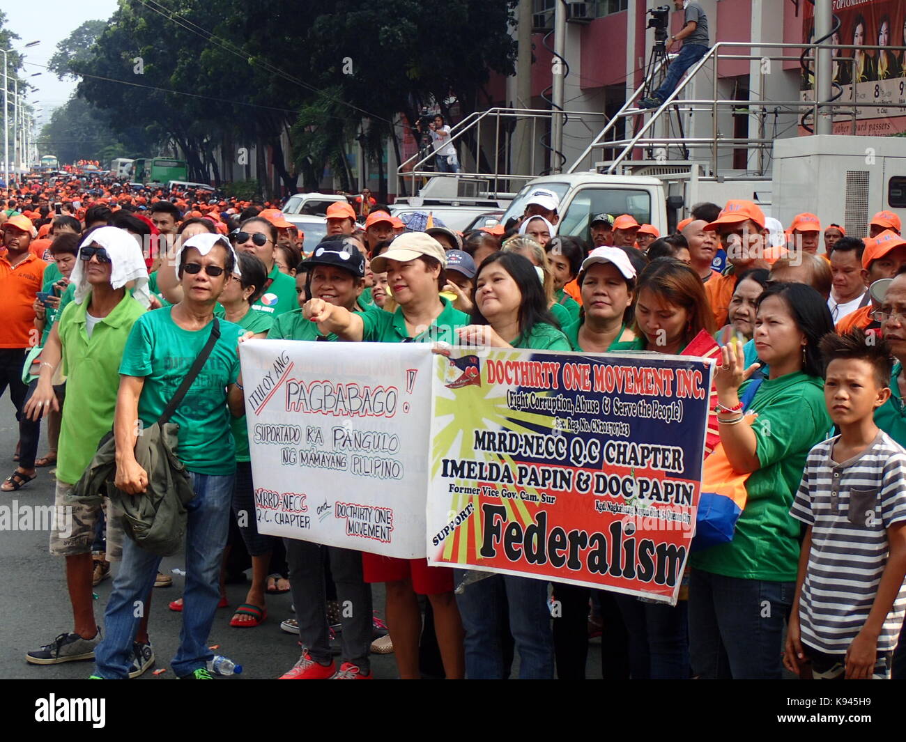 Manila, Philippines. 21st Sep, 2017. Supporters of President Rodrigo ...