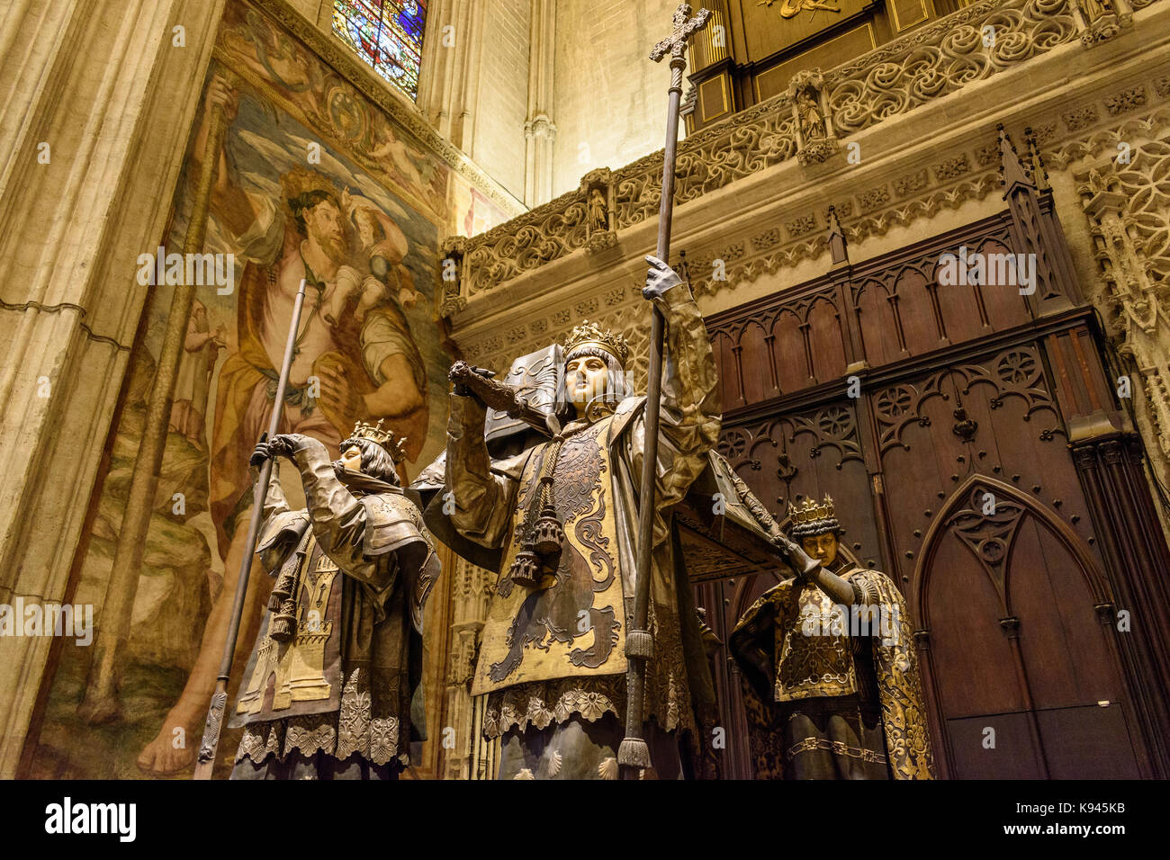 16th century tomb of Christopher Columbus inside the Catedral de ...