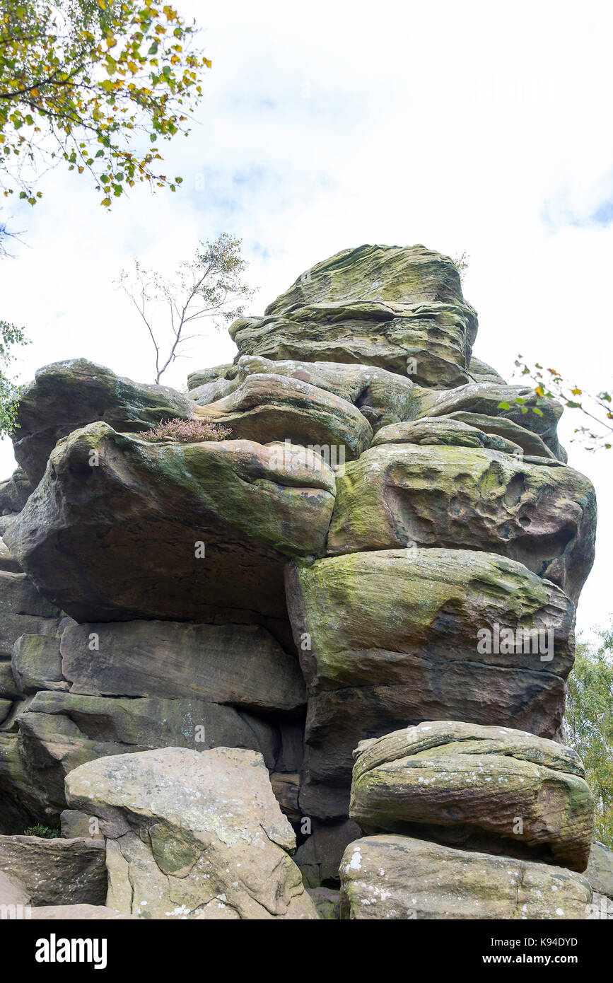 Beautiful Balancing Rock Formations at Brimham Rocks near Pateley ...
