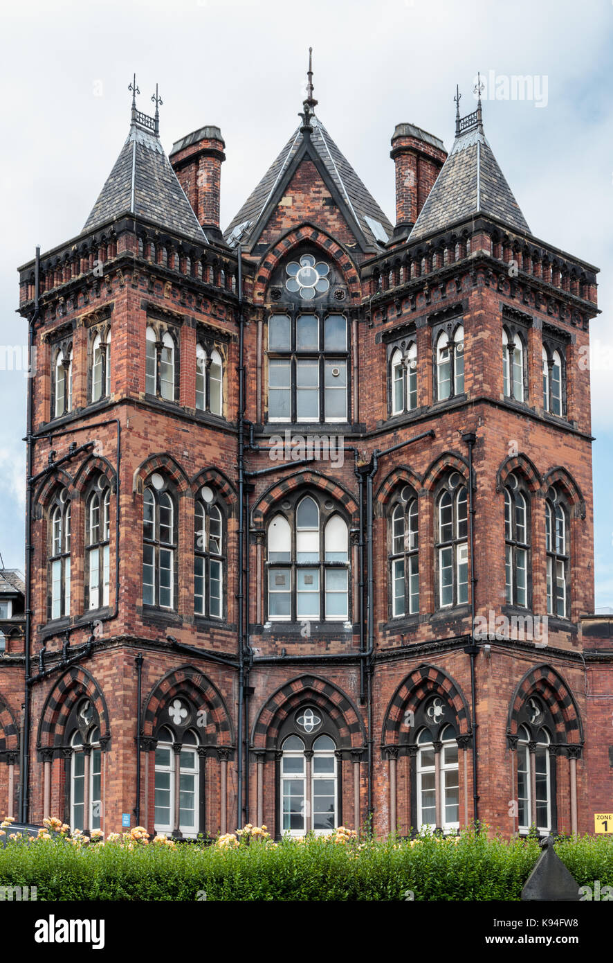 Leeds general infirmary hi-res stock photography and images - Alamy
