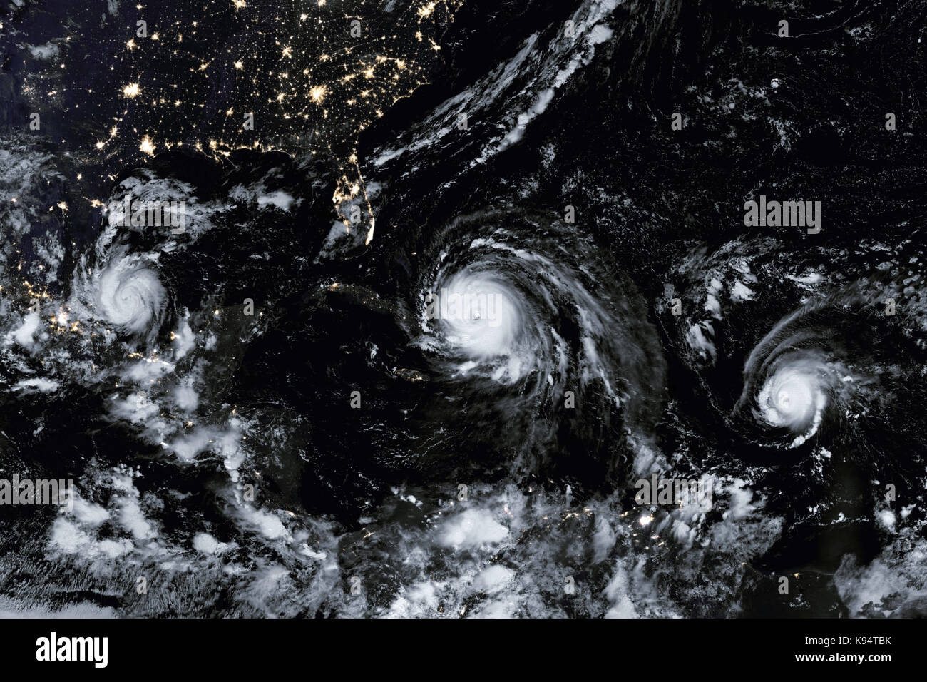 Meteorology map line hi-res stock photography and images - Alamy