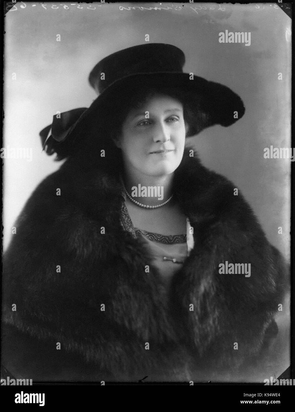 Lady simon hi-res stock photography and images - Alamy