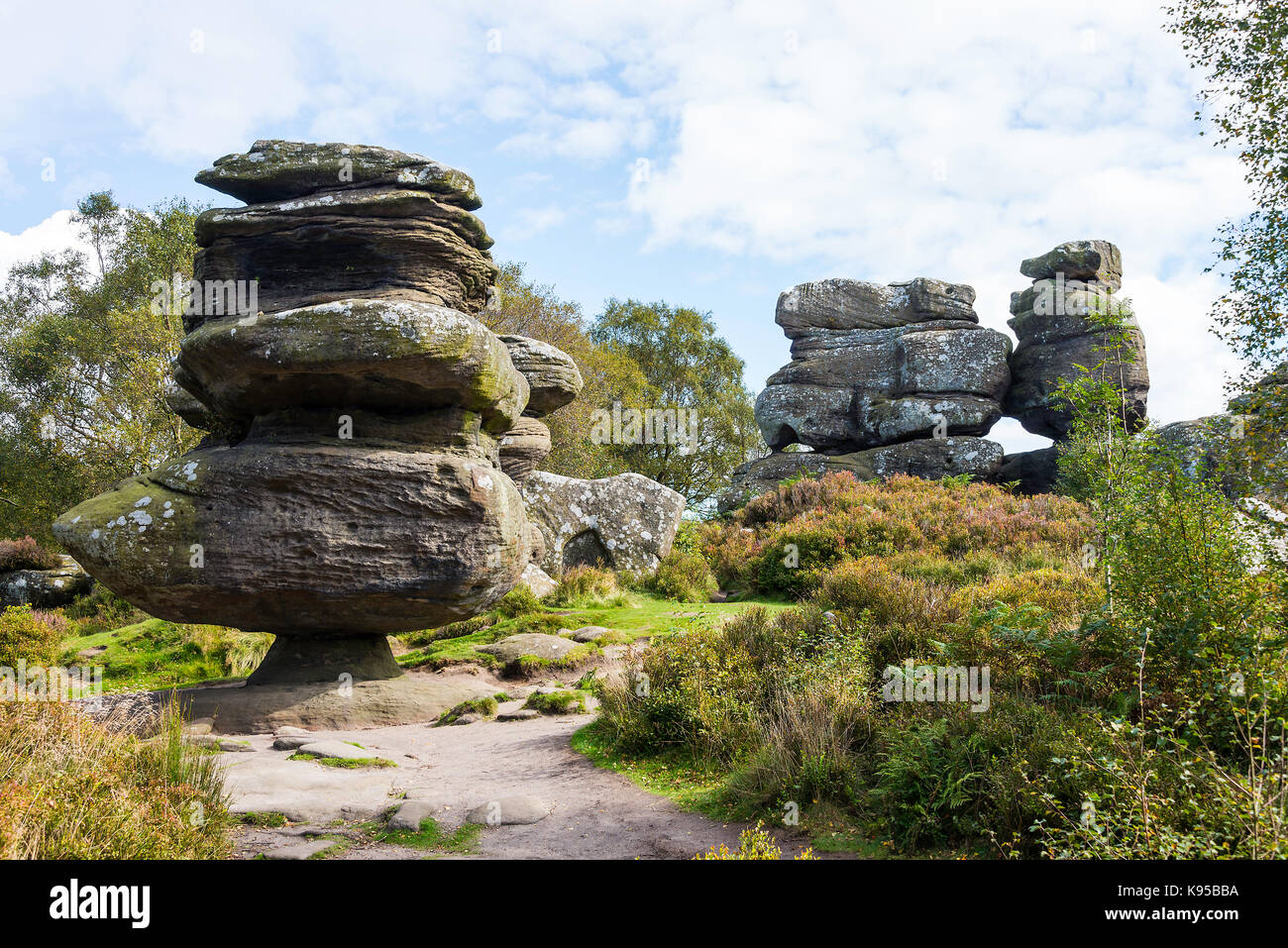 Beautiful Balancing Rock Formations at Brimham Rocks near Pateley ...