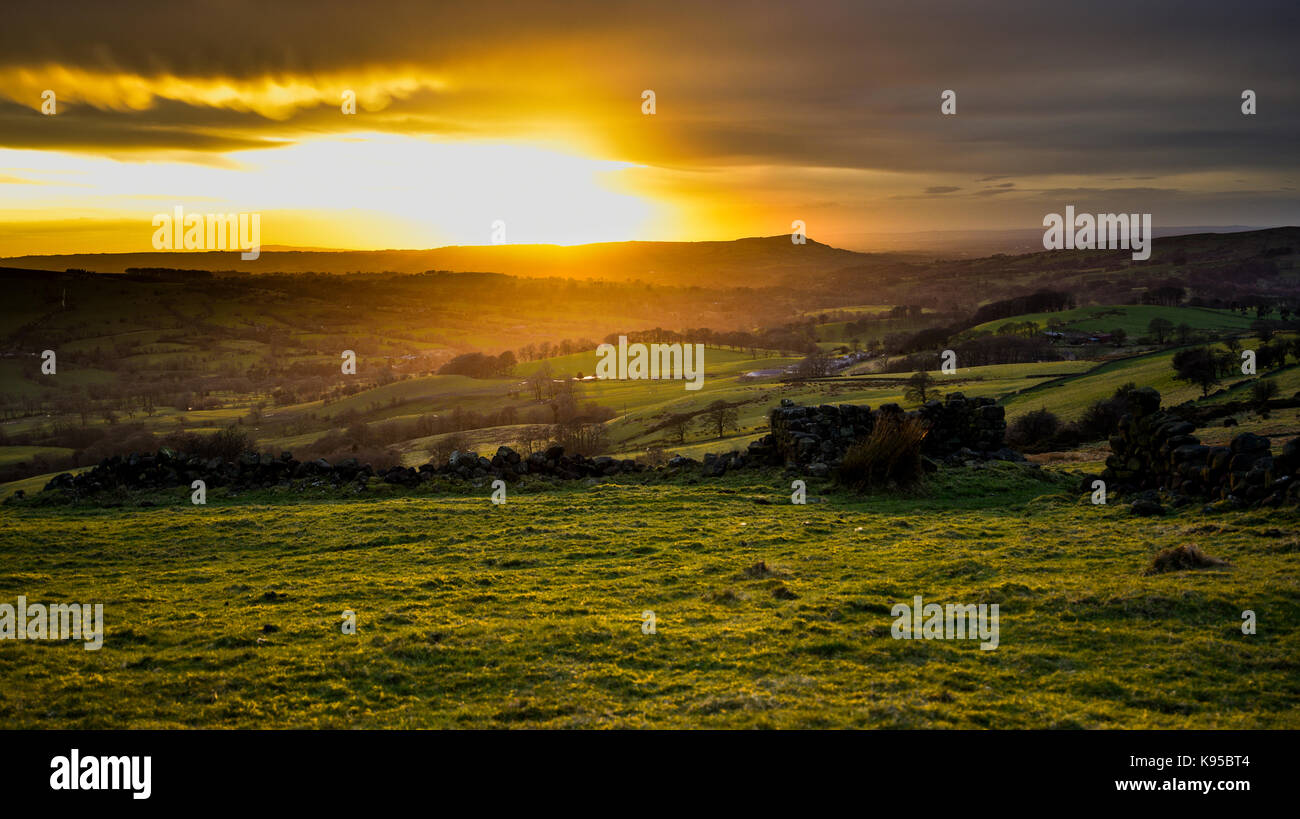 Peak District at sunset Stock Photo - Alamy