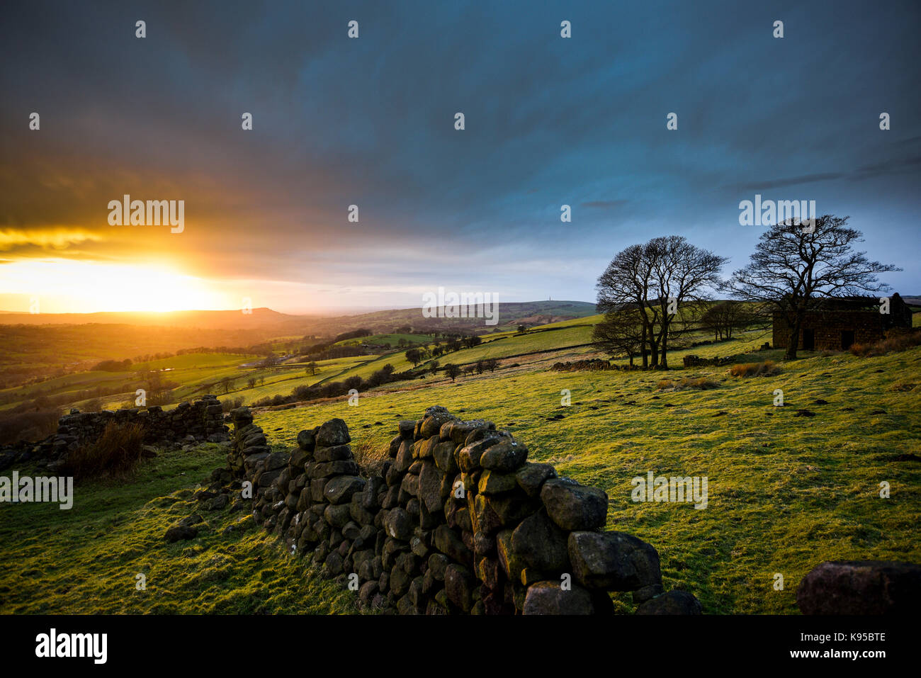 Peak District at sunset Stock Photo - Alamy