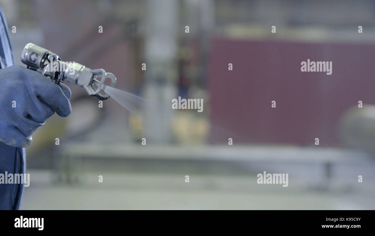 Airless spray painting pipe hi-res stock photography and images - Alamy