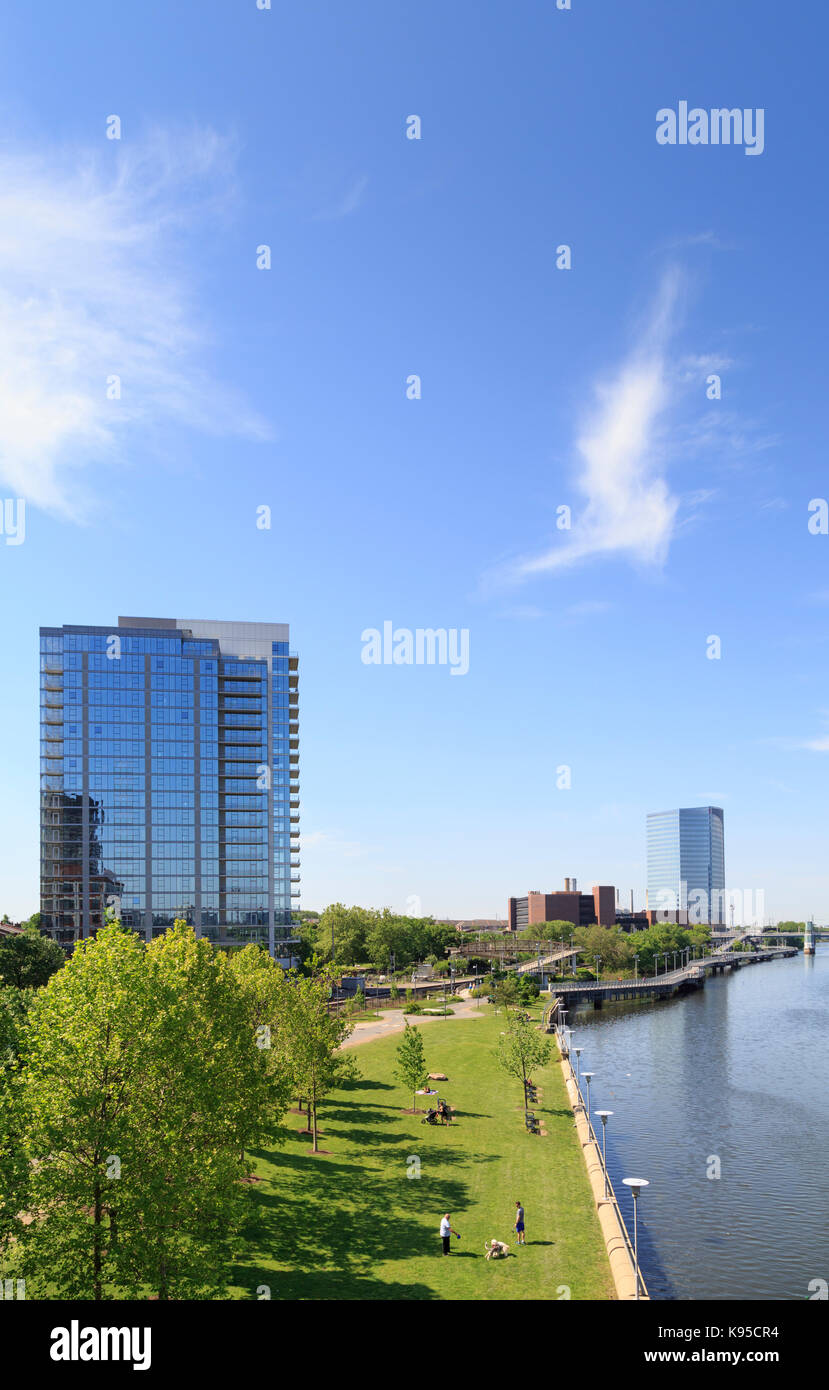 Schuylkill River Trail Park and Boardwalk, Philadelphia, Pennsylvania ...