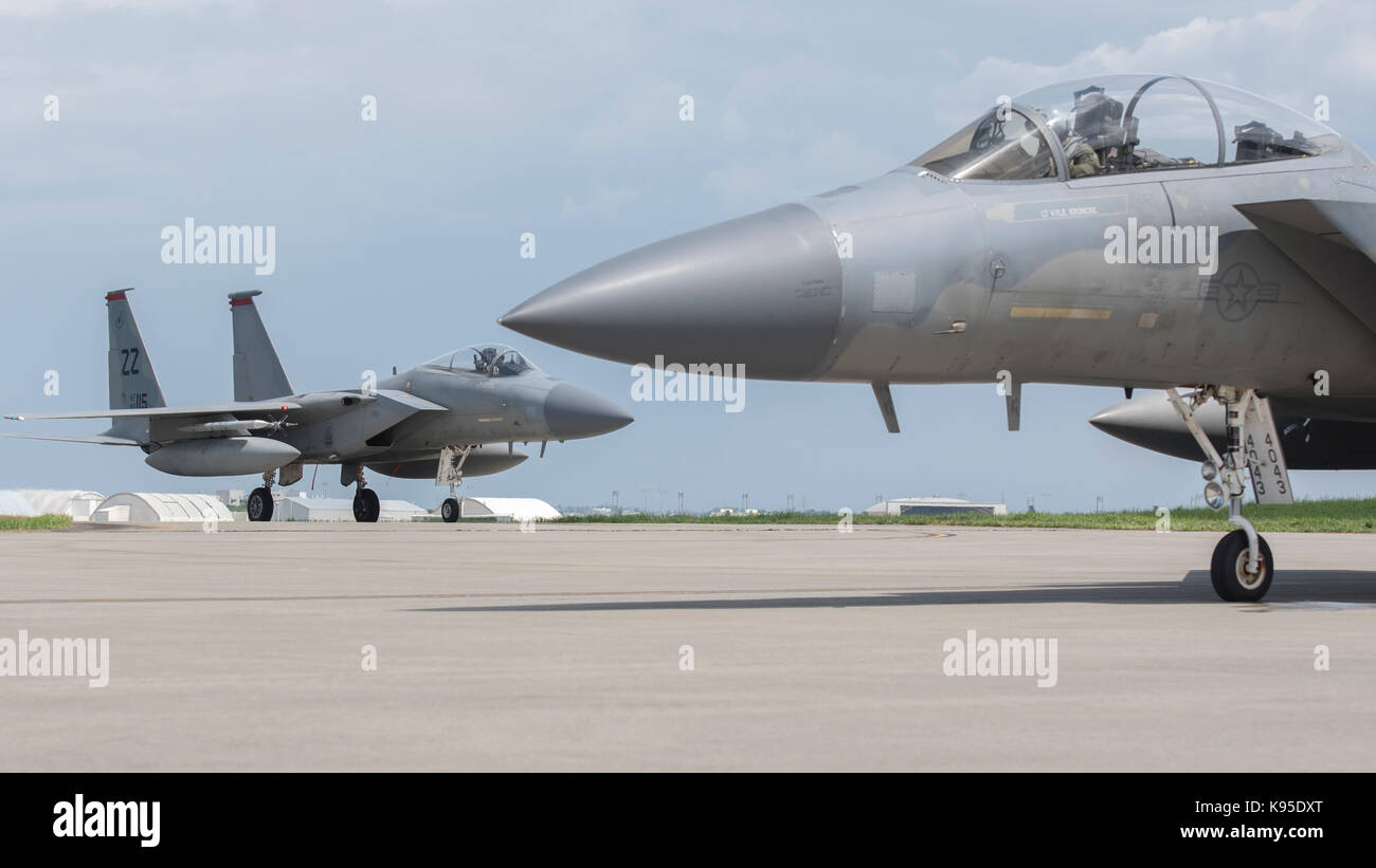 A U.S. Air Force 67th Fighter Squadron F-15 Eagle taxis during exercise ...