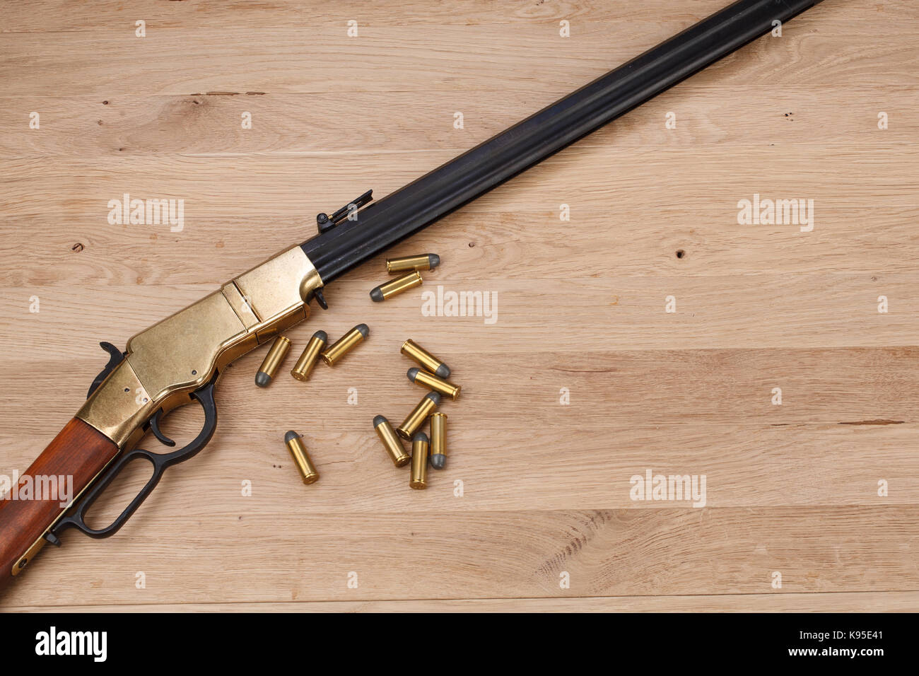 Wild west period repeating rifle Stock Photo - Alamy