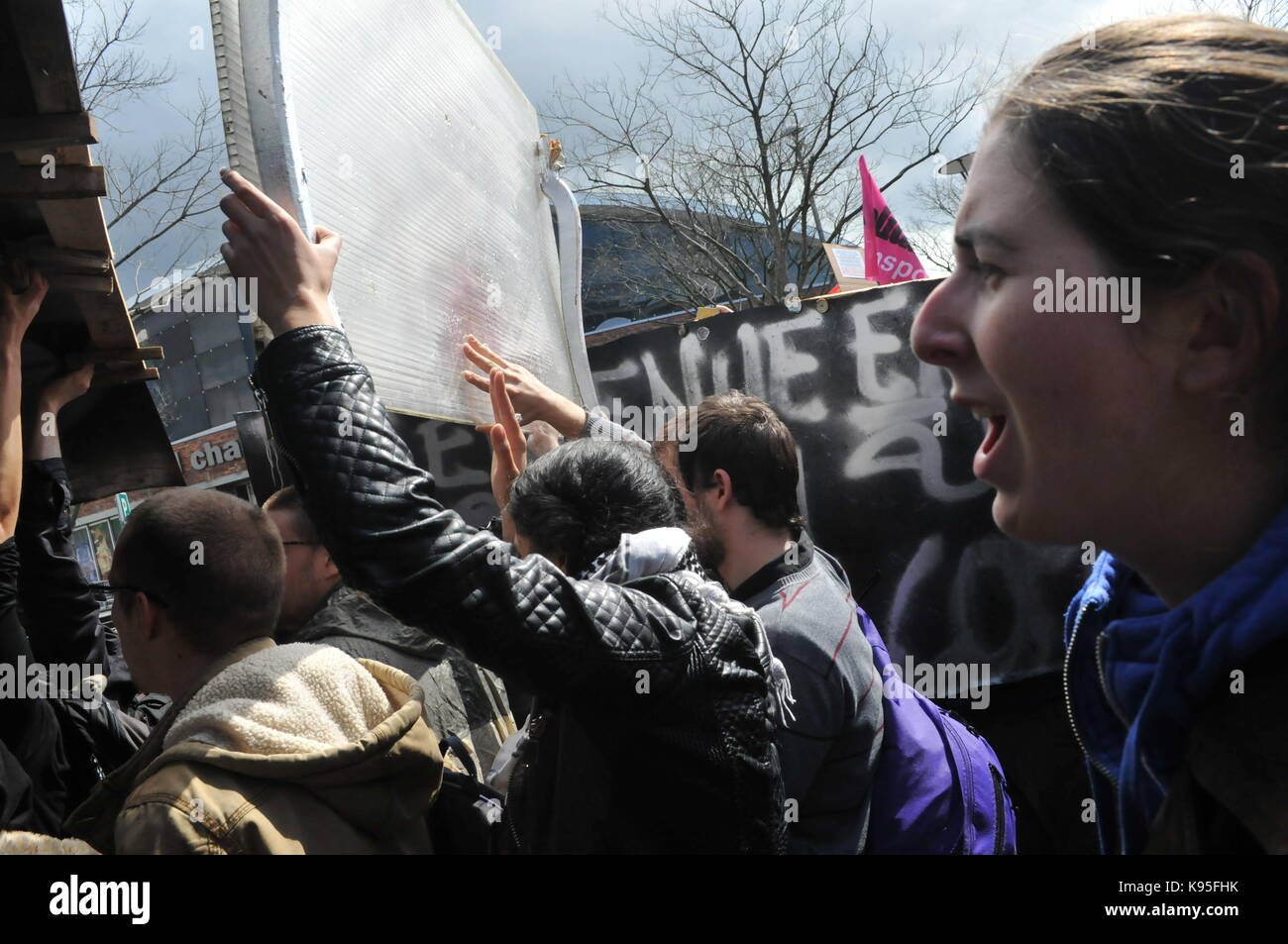 Demontrators protest against Manuel Valls visit in Vaulx-en-Velin ...