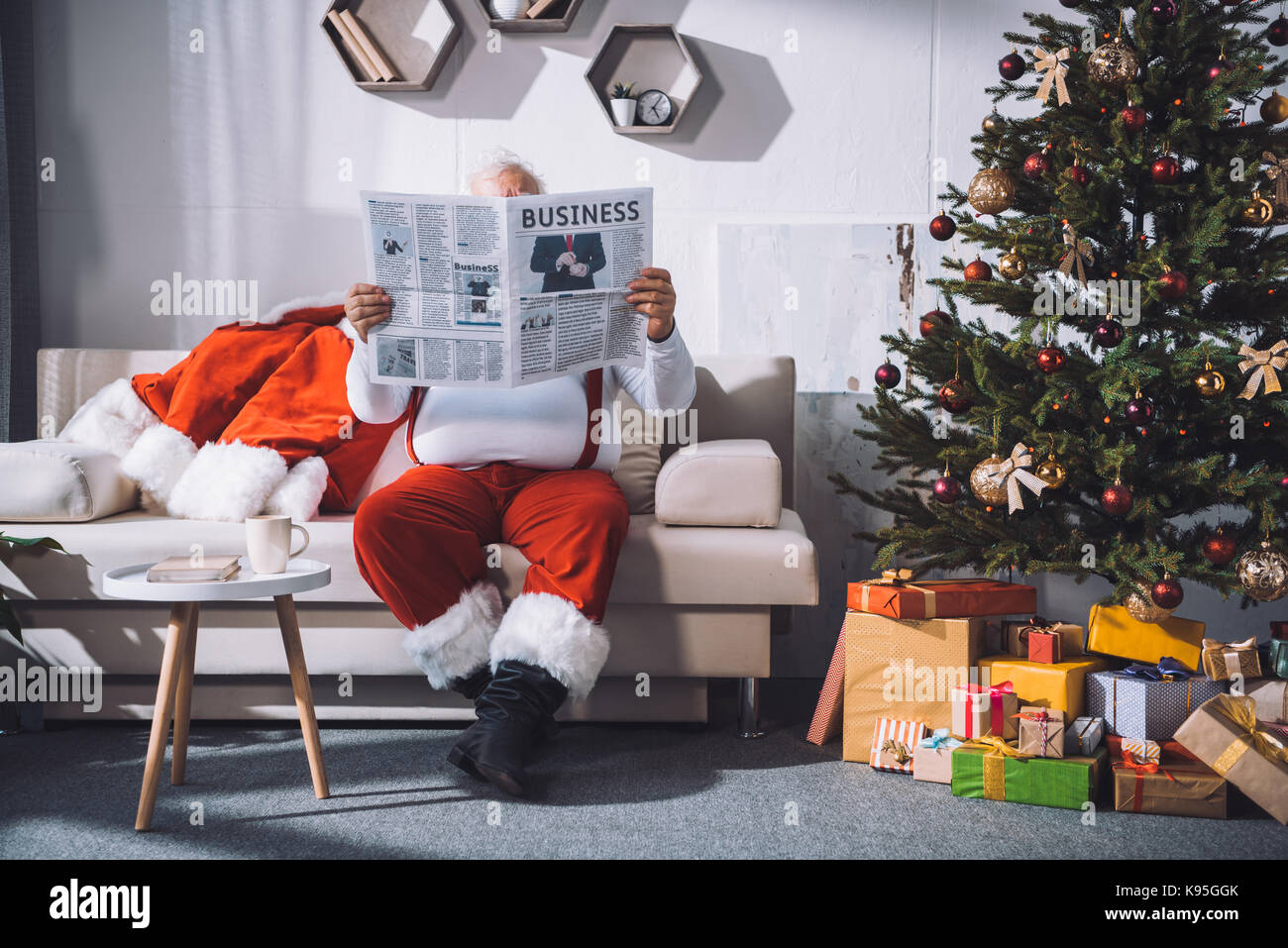 Santa Claus With Newspaper High Resolution Stock Photography and Images ...