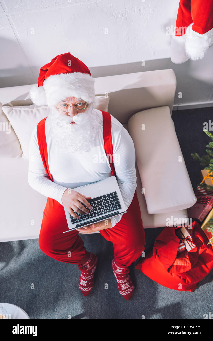 santa claus with laptop Stock Photo - Alamy