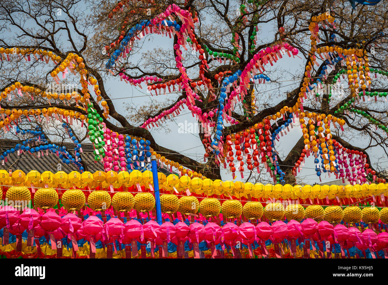 The colorful Jogyesa Buddhist Temple in Seoul, South Korea, Asia Stock ...