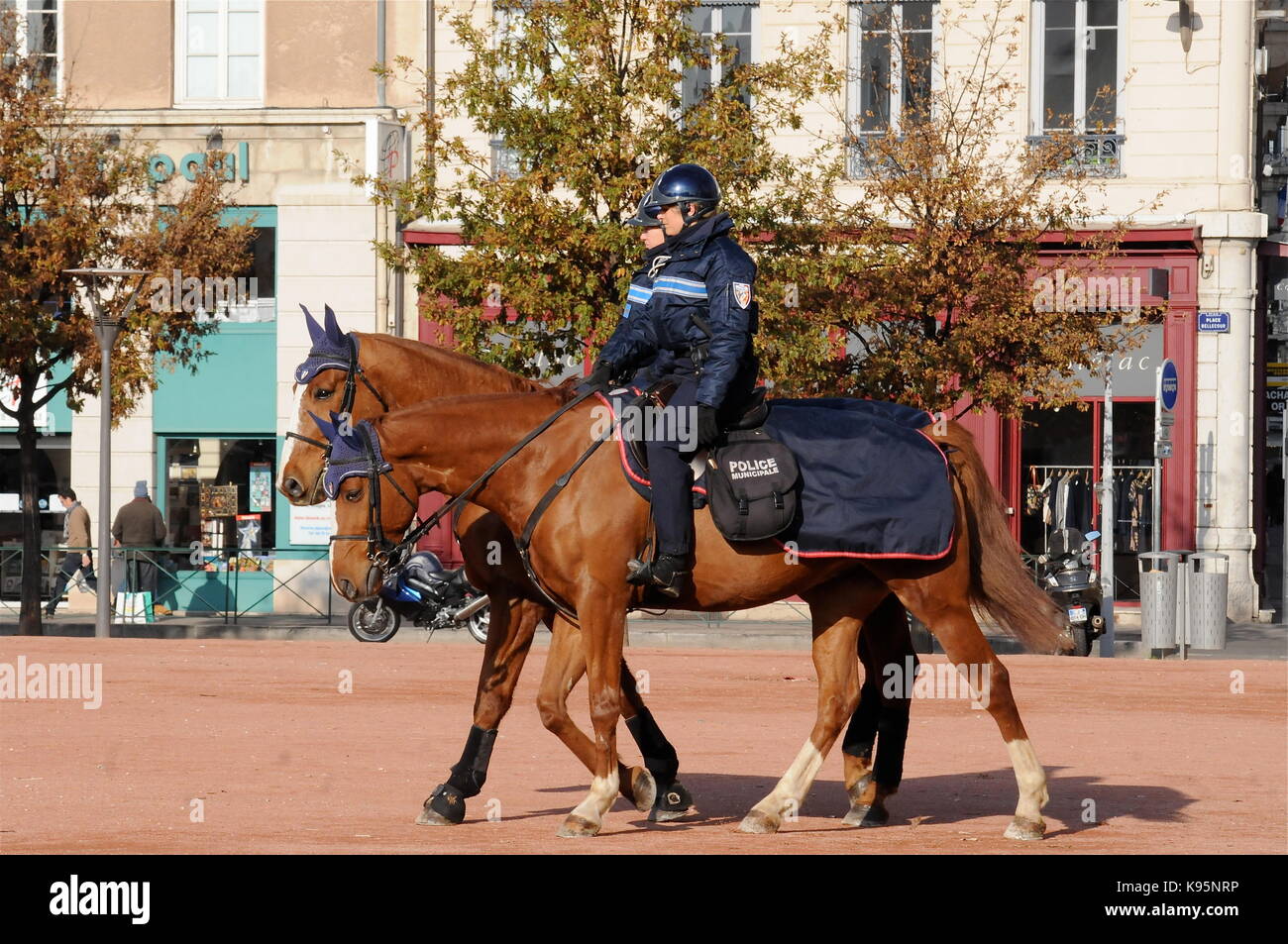 Mounted Police officers take part in Sentinel anti-terror attack ...