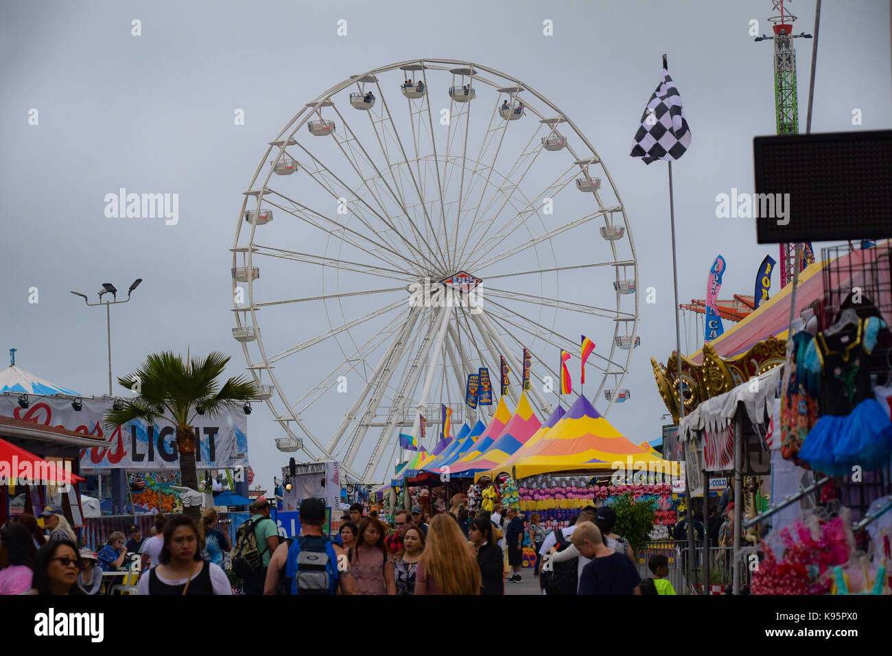 Olden times cart Stock Photo - Alamy
