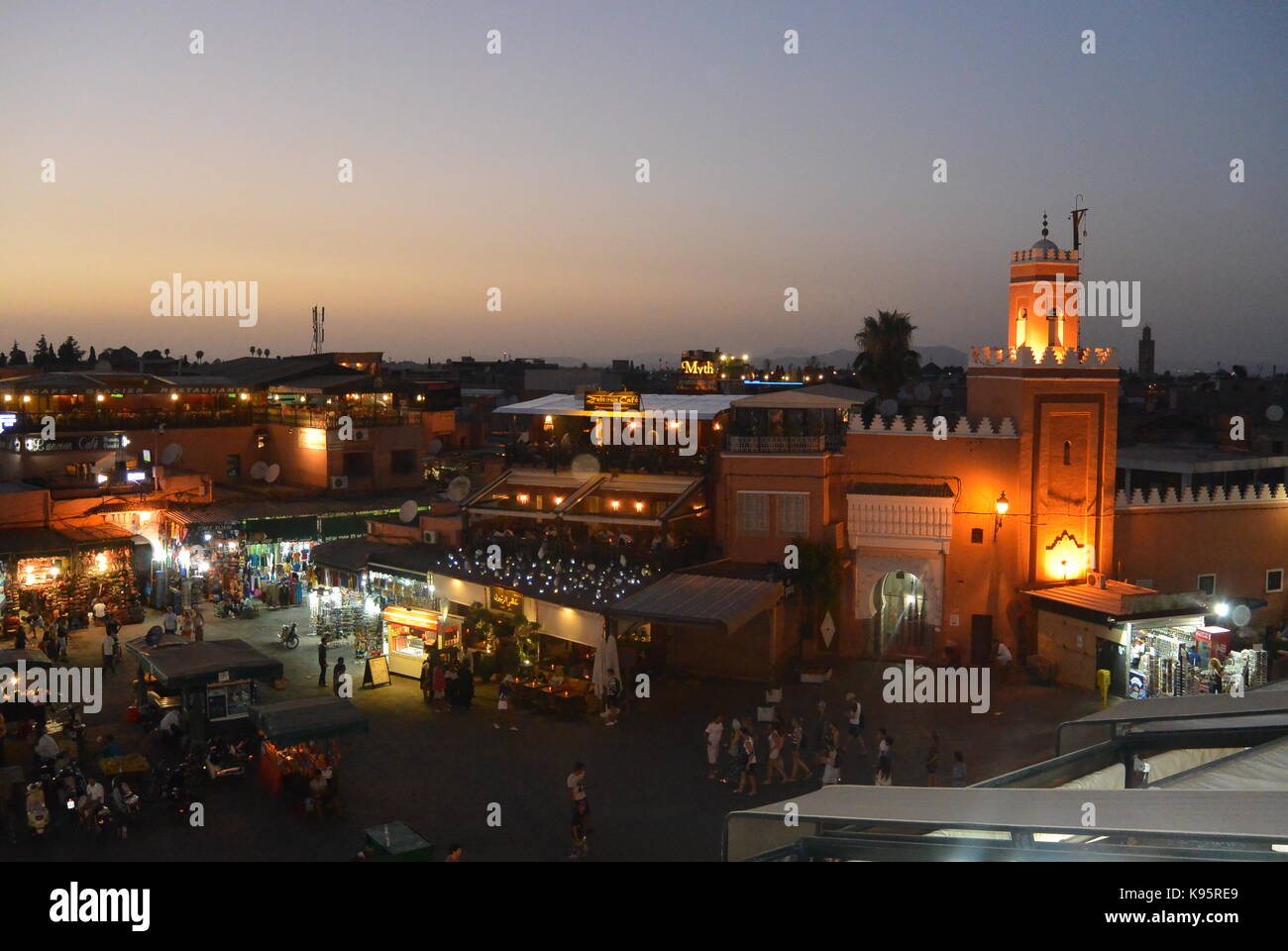 View of souks and stalls in Marrakech Morocco at night Stock Photo - Alamy